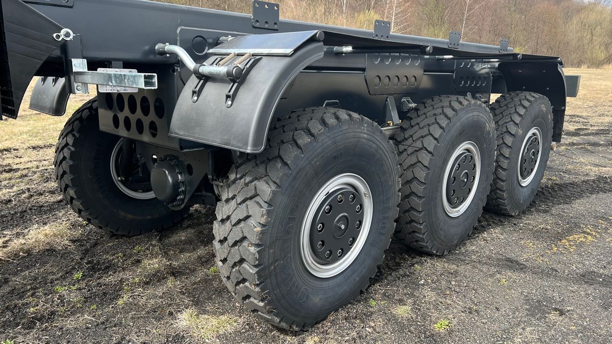 Další světový unikát, který vznikl v Česku. Speciální jezevčík Tatra ... Další světový unikát, který vznikl v Česku. Speciální jezevčík Tatra ...